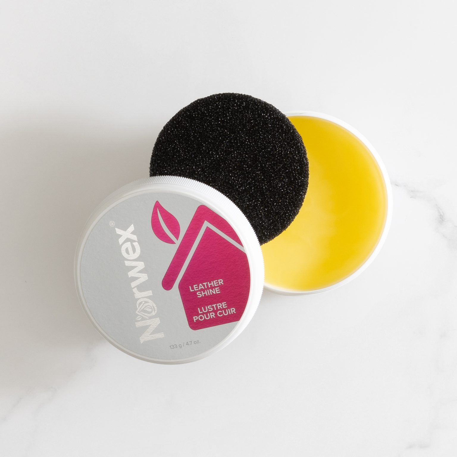 From Dash to Doors: A Better Way to Clean Your Car with Norwex